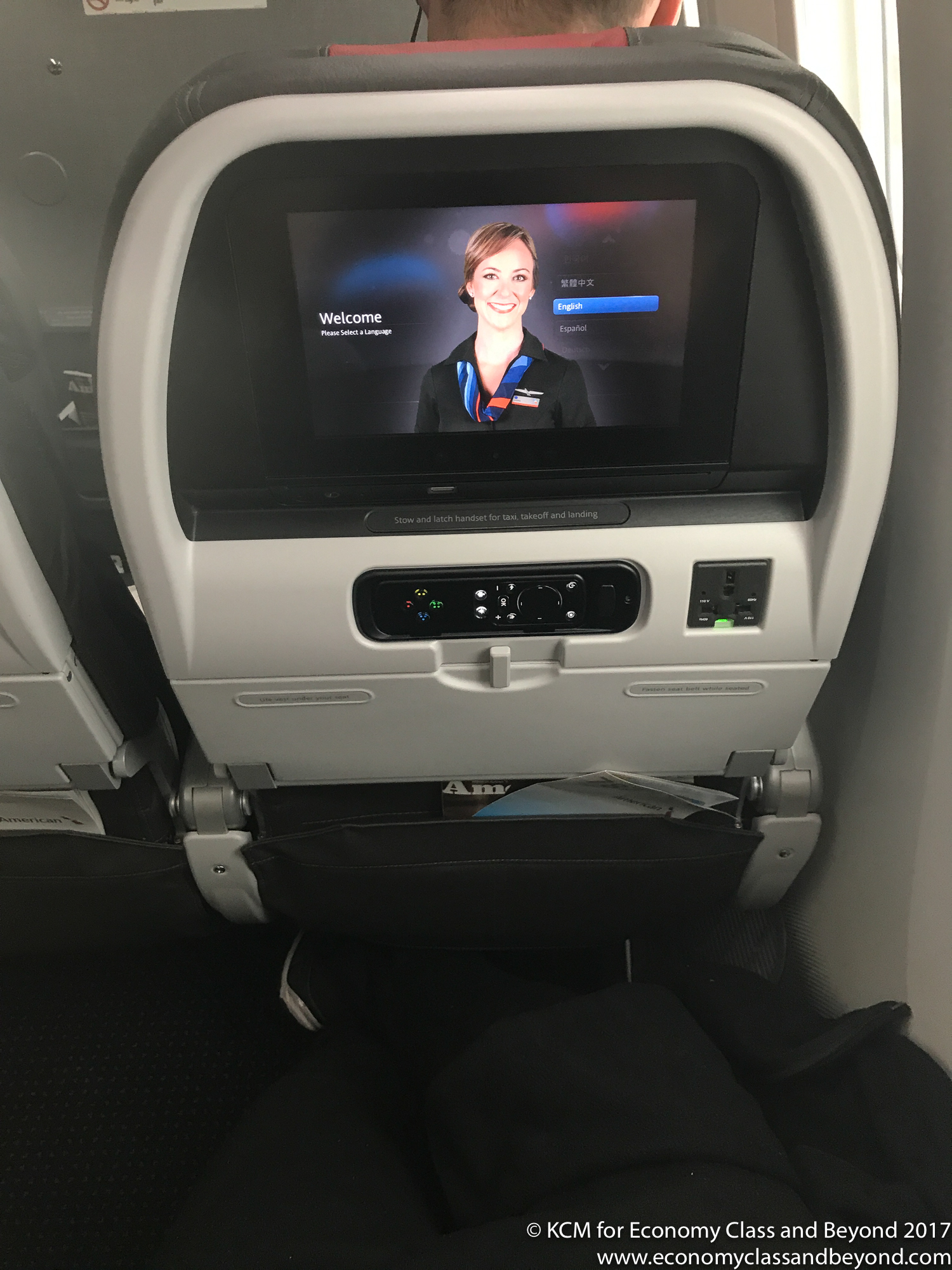 AA47 London Heathrow to Chicago O'Hare - Economy Class & Beyond