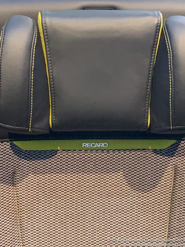 Examining the Crystal Cabin Award winning Recaro CL3710 long haul ...