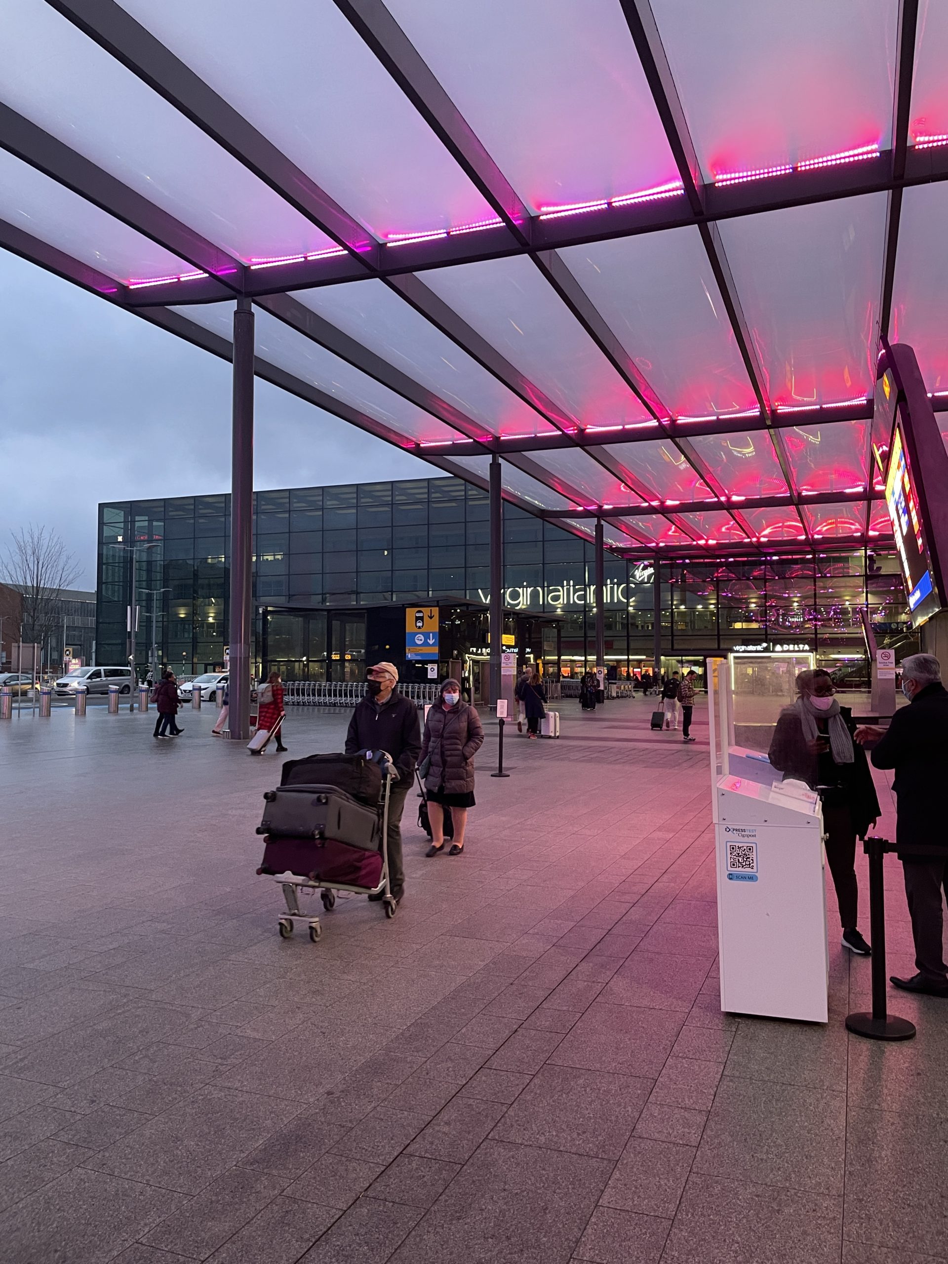 SNAPSHOT: American Airlines 87 London Heathrow to Chicago O’Hare (Main ...