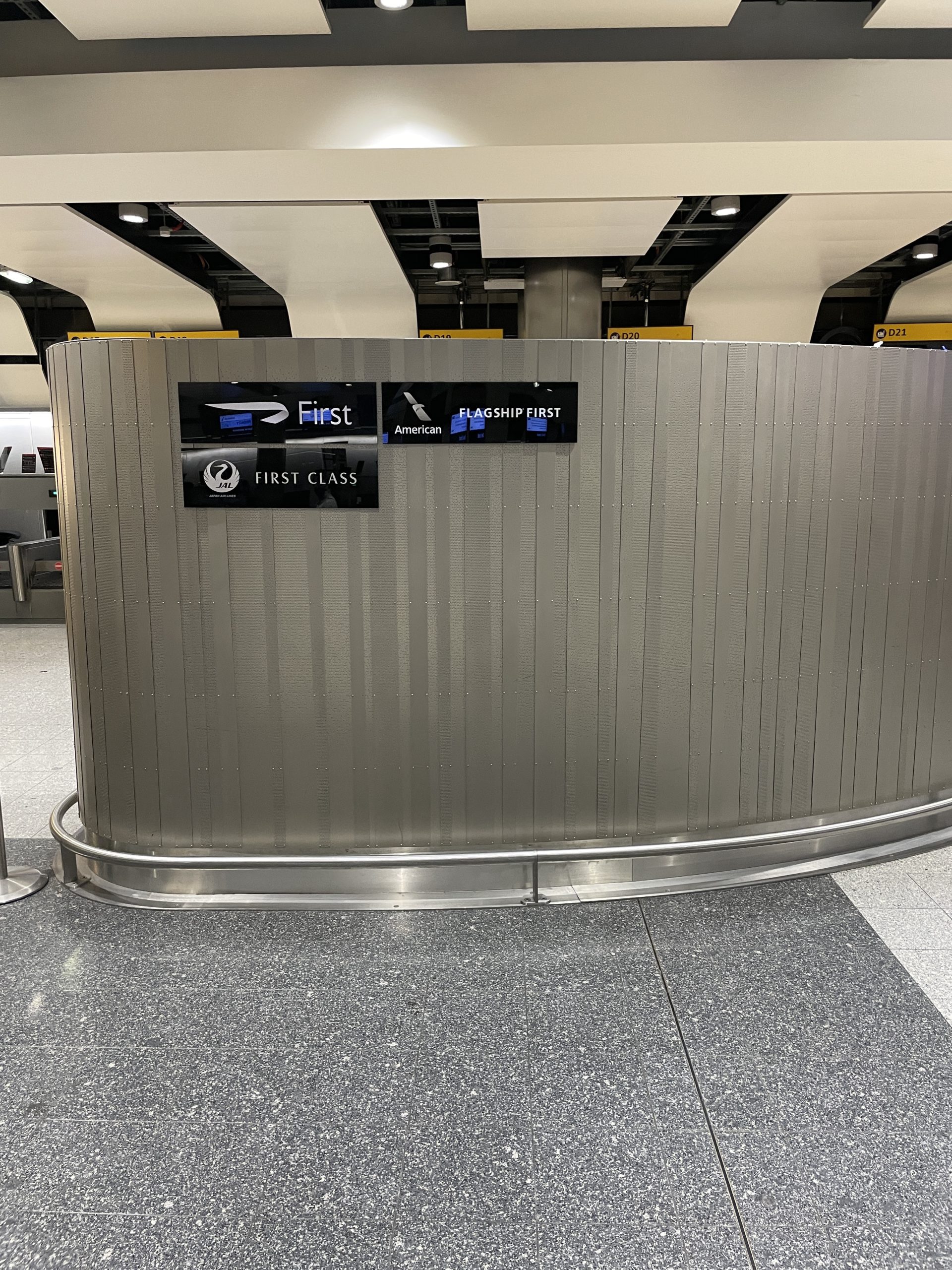 SNAPSHOT: American Airlines 87 London Heathrow to Chicago O’Hare (Main ...