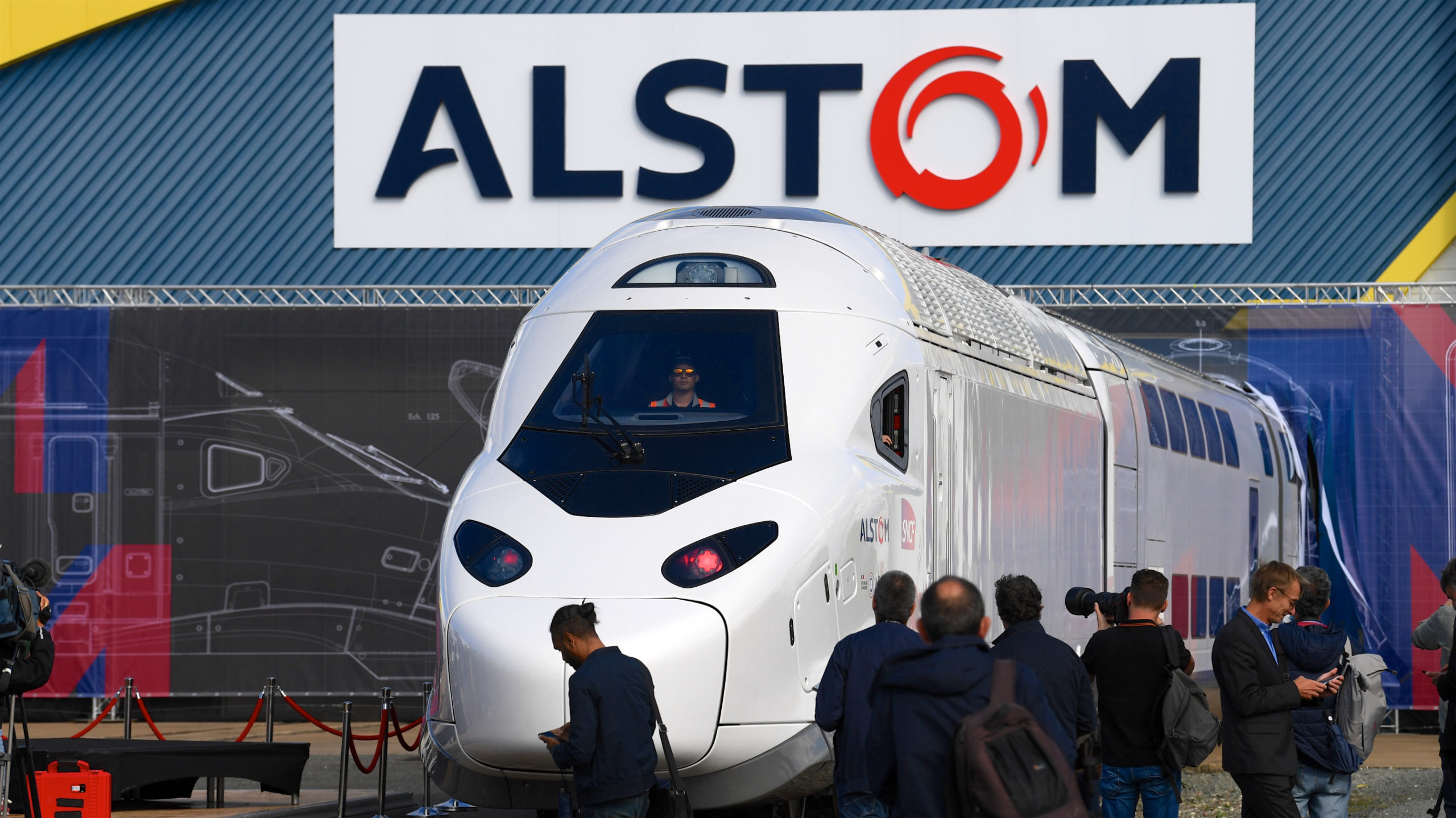 Alstom and SNCF reveal the TGV M, and its next steps - Economy Class ...