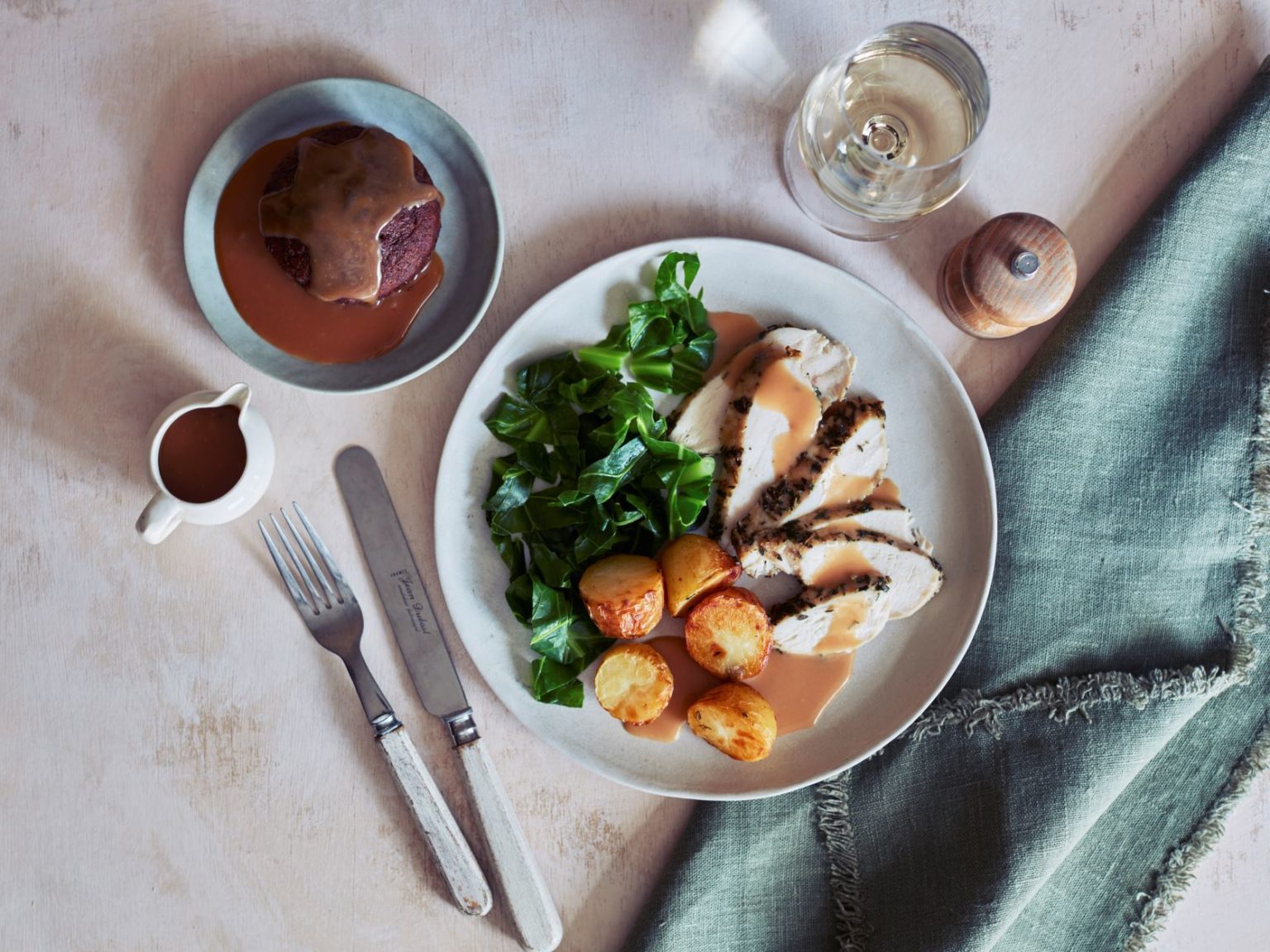 LNER Launches new dining options in first class. - Economy Class & Beyond