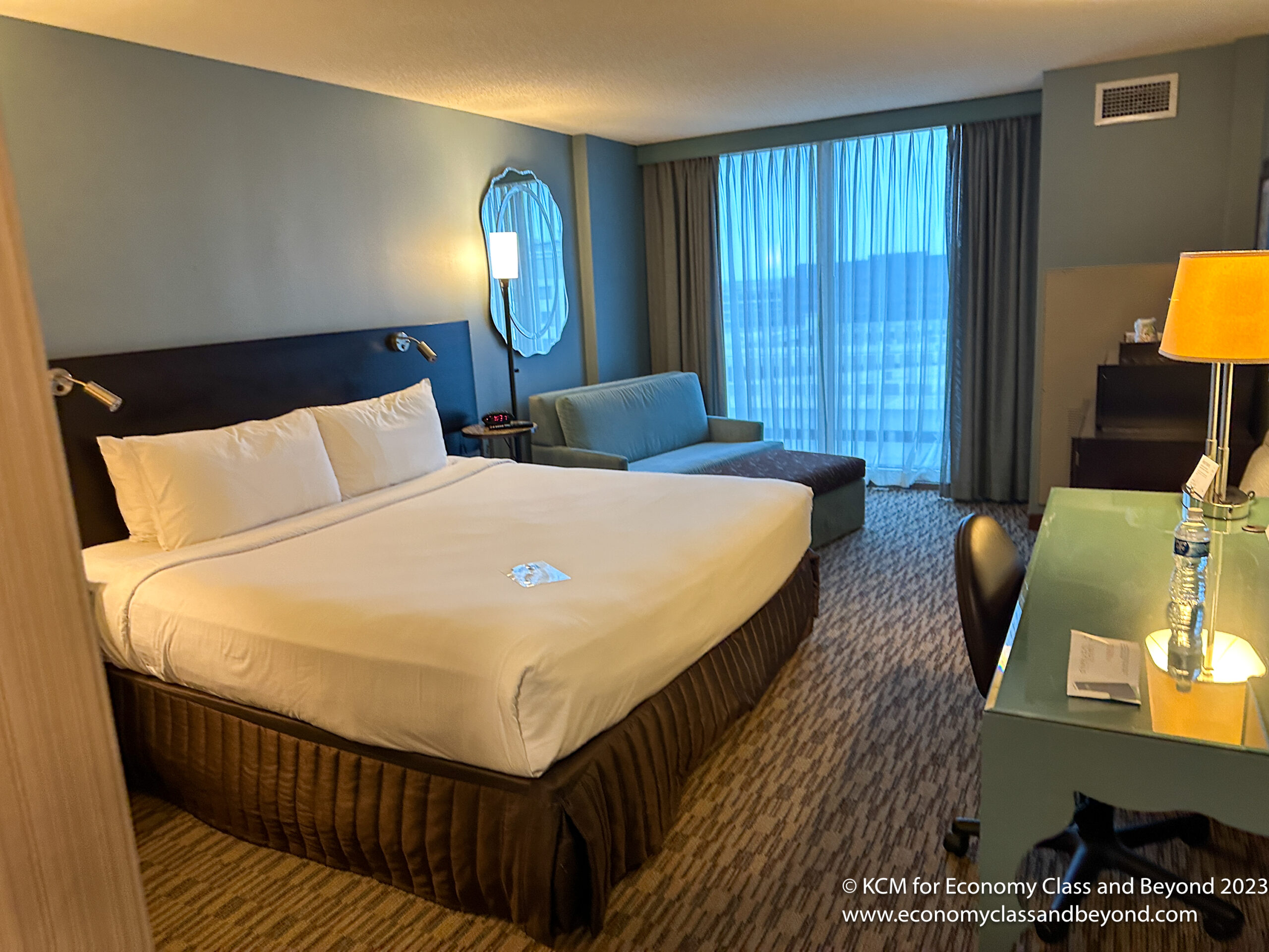 IMG_9428 - Economy Class & Beyond