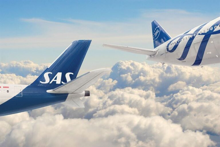 Scandinavian Airlines officially joins SkyTeam, exits Star Alliance ...