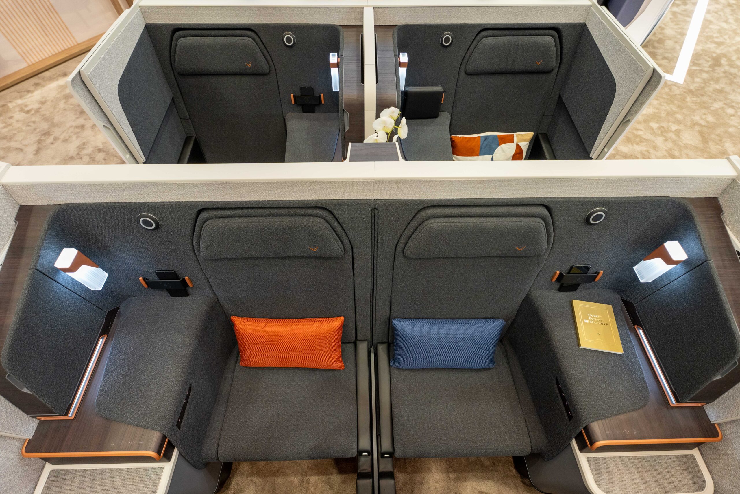 AIX25: Stelia Aerospace launches its update RENDEZ-VOUS Seat - Economy ...