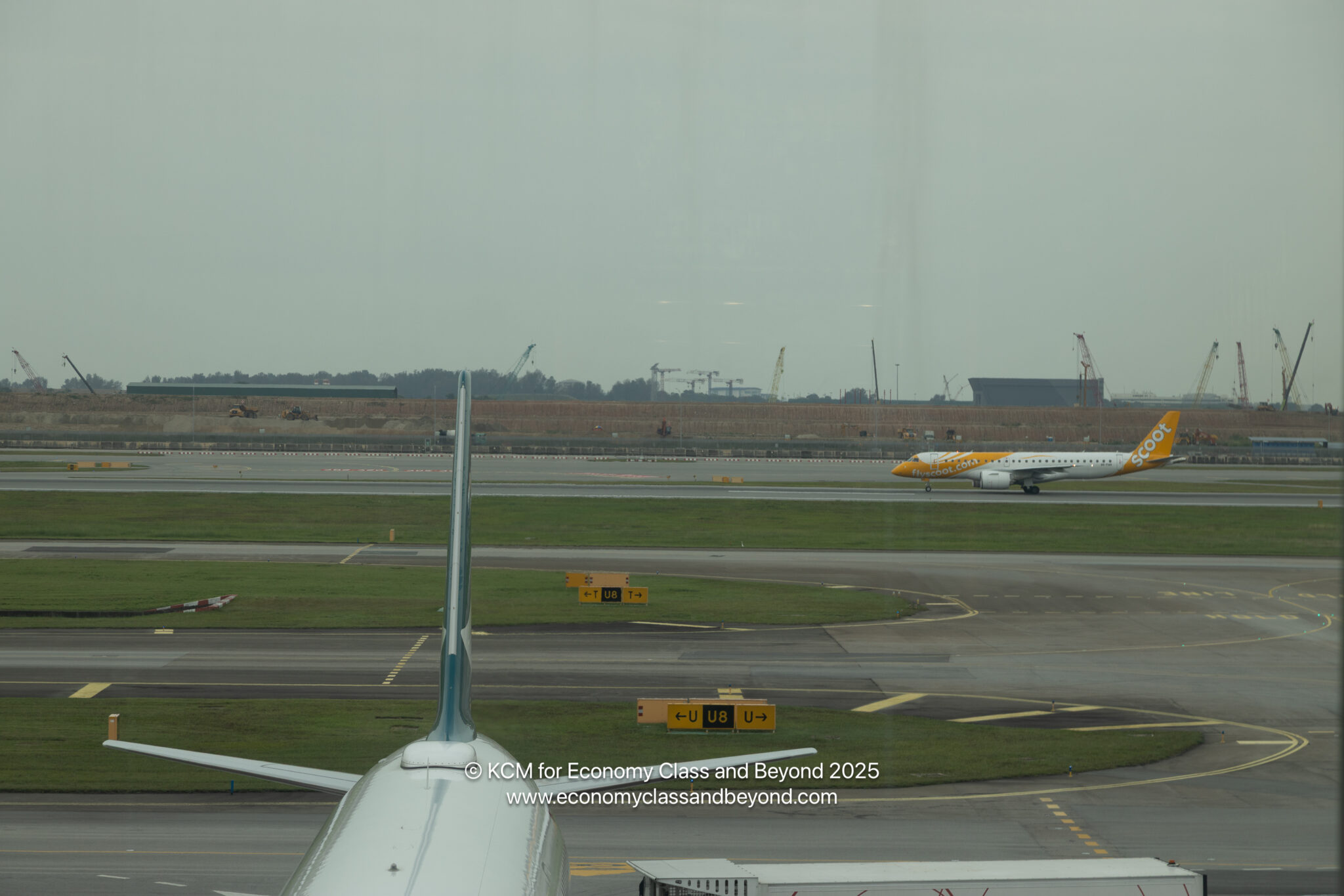 603A4049 - Economy Class & Beyond