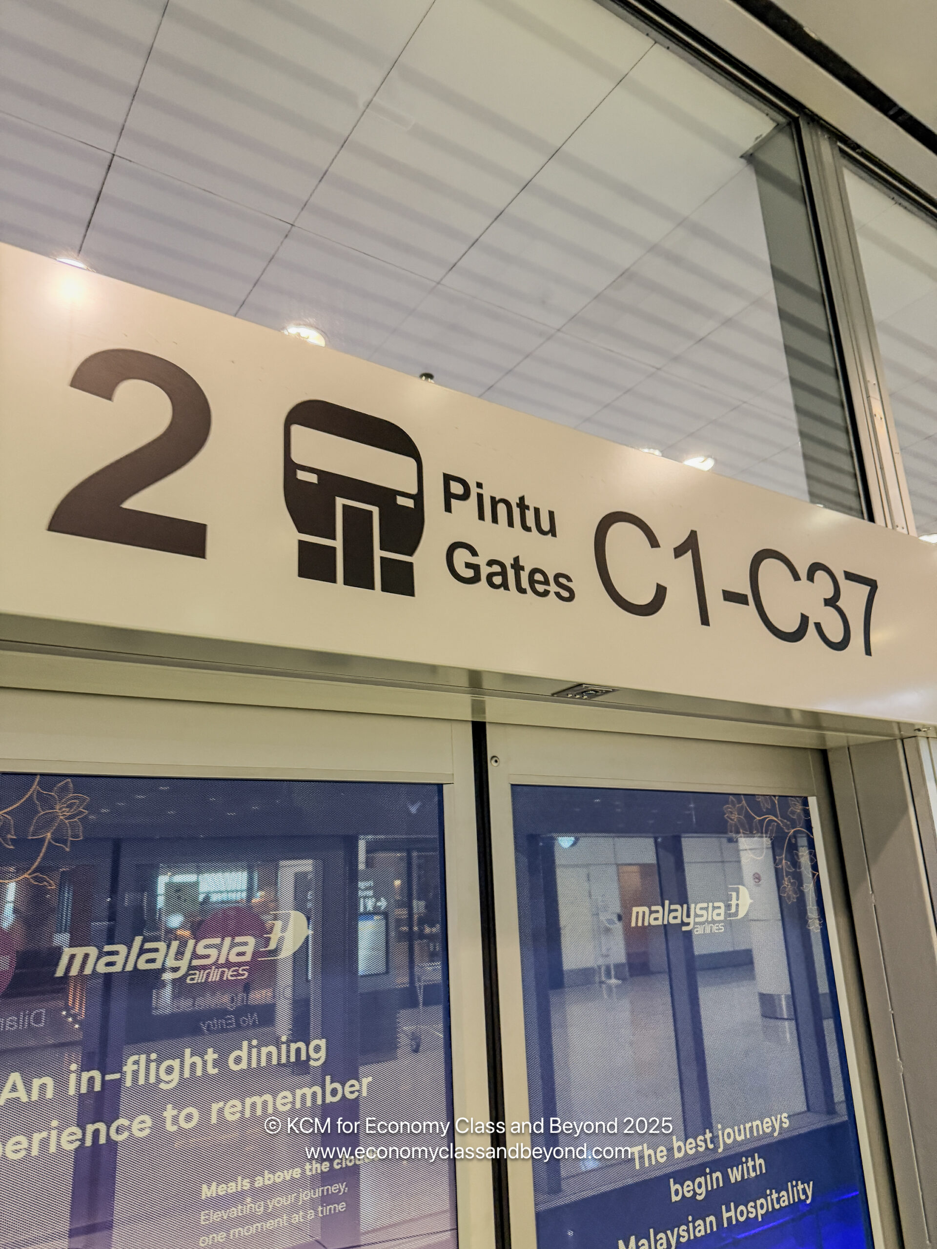 IMG_3049 - Economy Class & Beyond